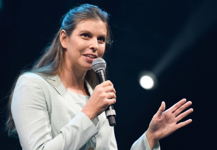 #WomenonWednesdays: Claudia de Rham - Women in Physics